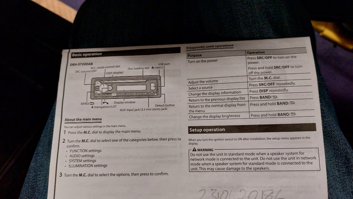 Period TR6 1969 Radio recommendations - TR6 Forum - TR Forums