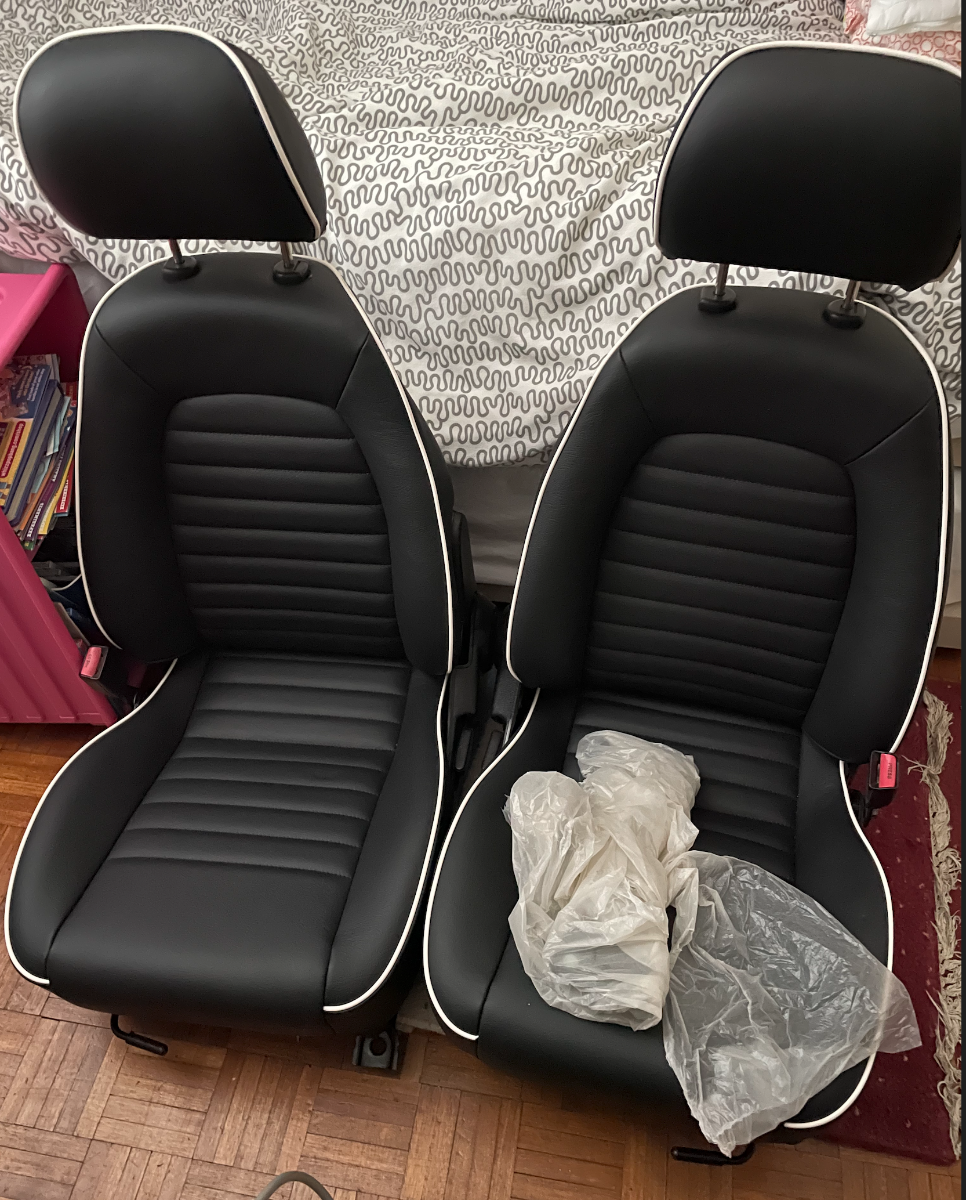 Triumph TR6 seats - modern comfort best fit - TR6 Forum - TR Forums