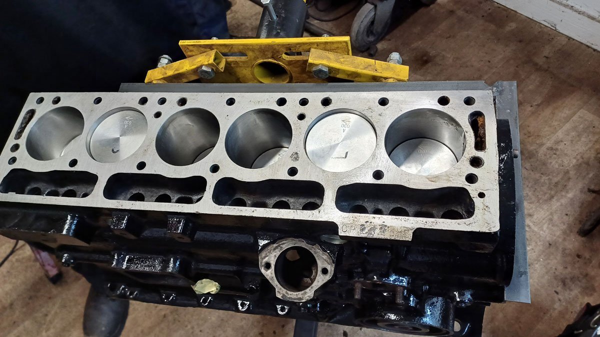 TR5 Engine Colour - TR5/250 Forum - TR Forums